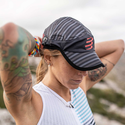 Compressport Pro Racing Cap | SportsShoes.com