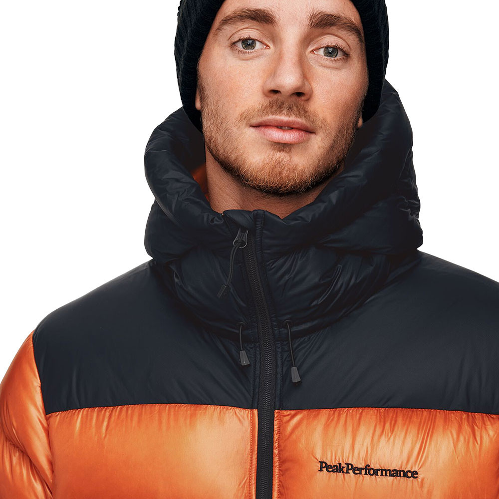 Peak Performance Frost Glacier Down Hooded Jacket | SportsShoes.com
