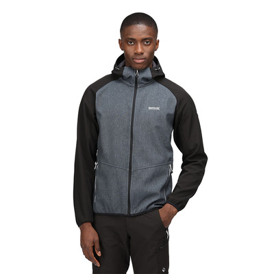 Jackets Regatta | SportsShoes.com