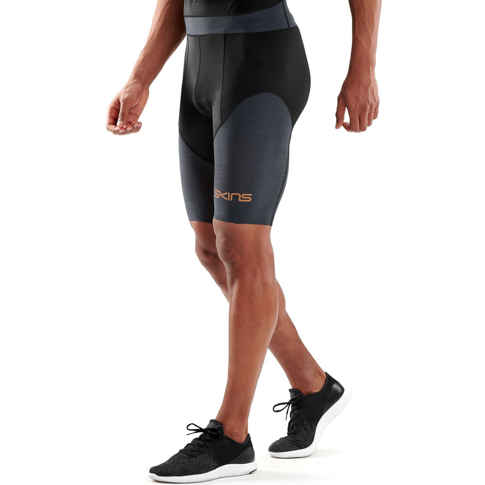Skins DNAmic Triathlon Men's Half Tights | SportsShoes.com