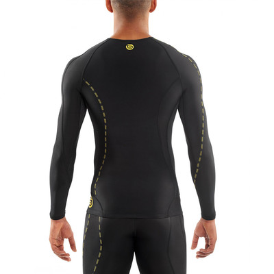 Skins DNAmic Compression Long Sleeve Top | SportsShoes.com