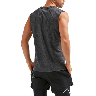 2XU XCTRL Low Armhole Muscle Vest | SportsShoes.com