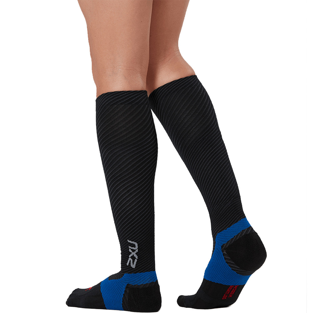 2XU Elite Lite X:Lock Women's Compression Socks | SportsShoes.com