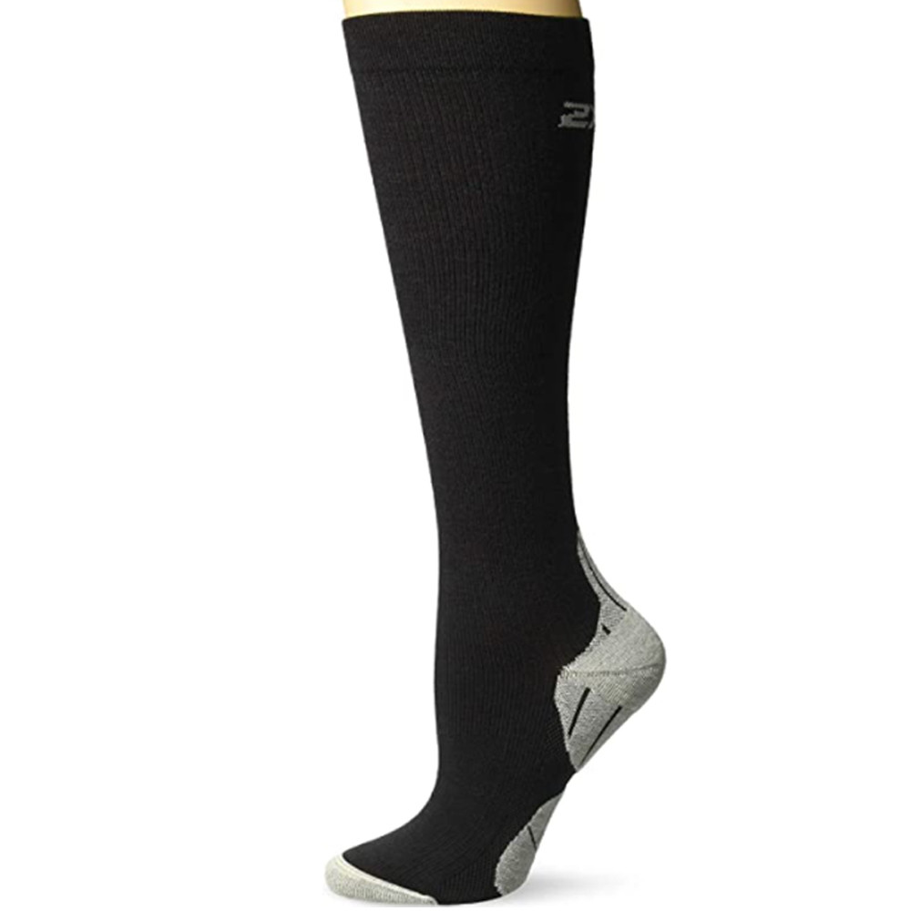 2XU Thermal Compression Women's Socks | SportsShoes.com
