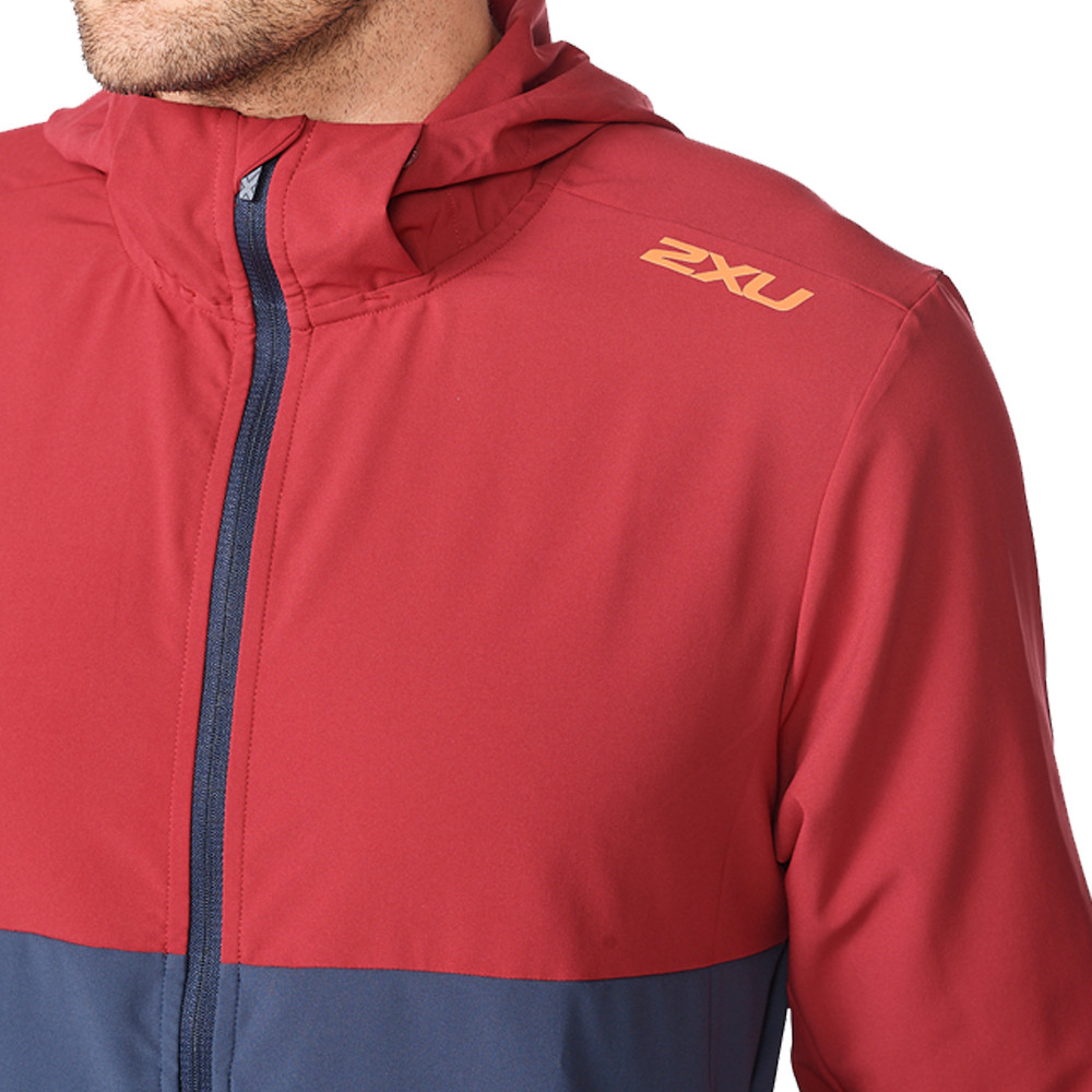 2XU Aero Jacket | SportsShoes.com