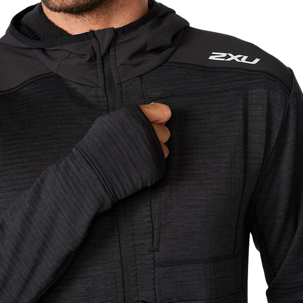 2XU Ignition Hooded Jacket | SportsShoes.com