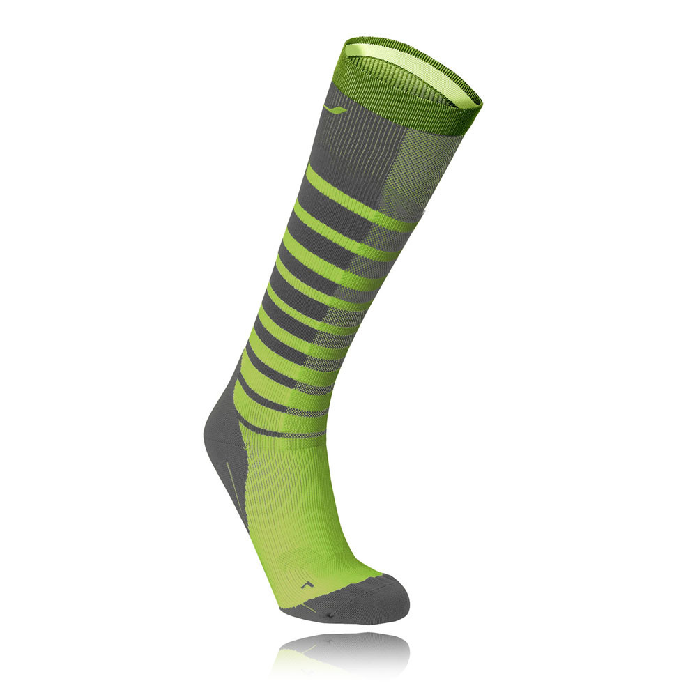 2XU Striped Run Compression Socks | SportsShoes.com